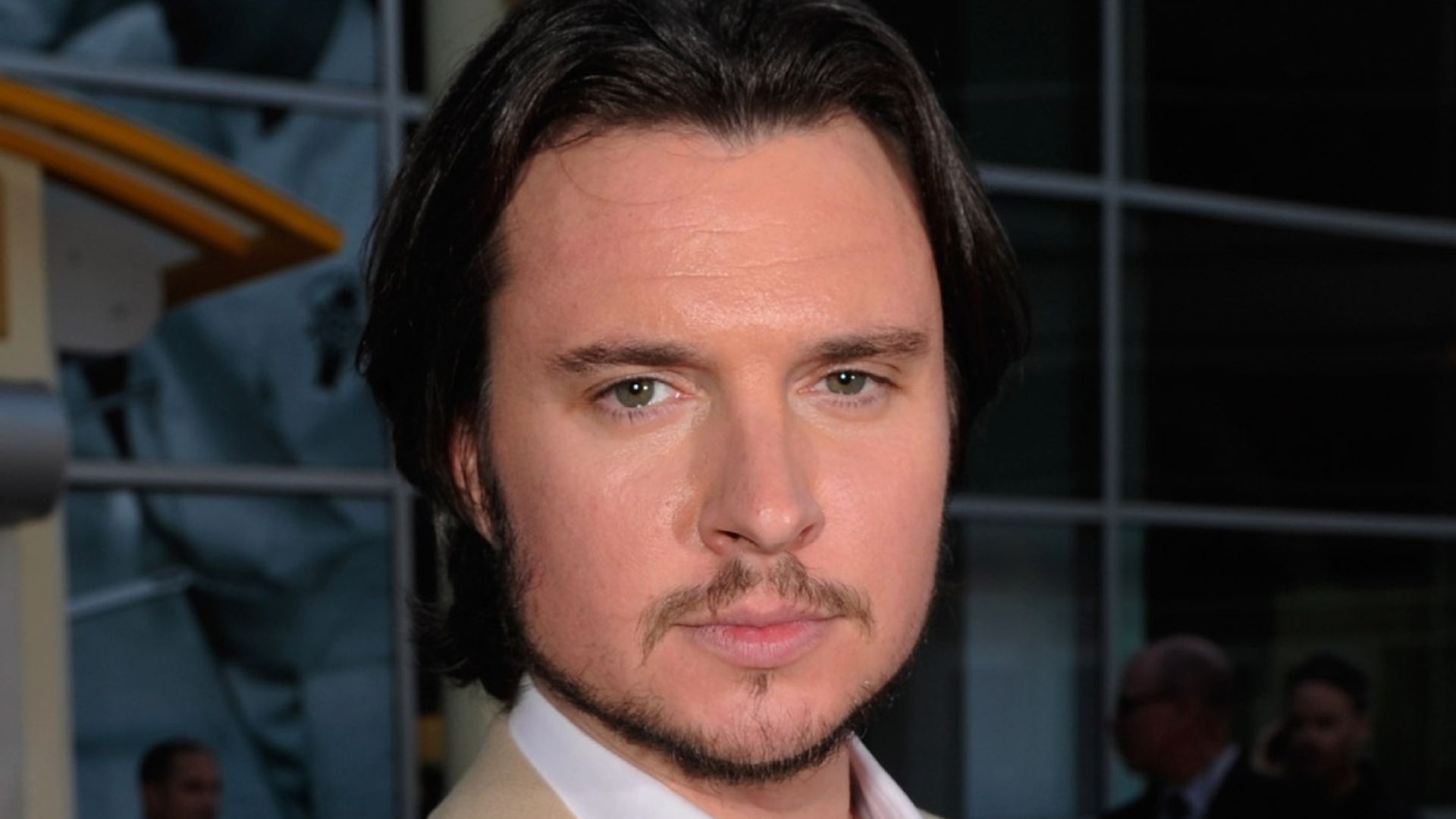 Gina Carano and Shanna Moakler pay tribure to NCIS and Bones actor ...