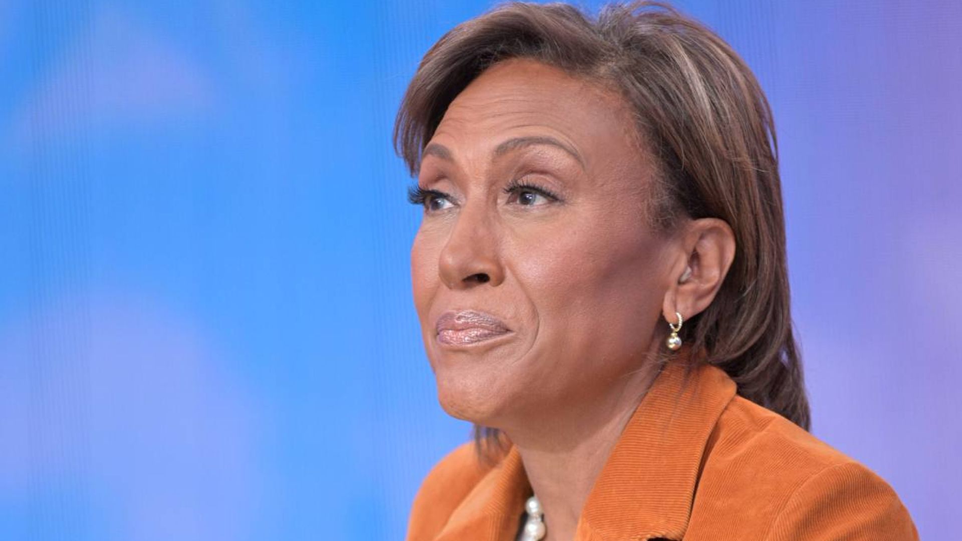 GMA's Robin Roberts reveals she's 'incredibly sad' following sad death ...