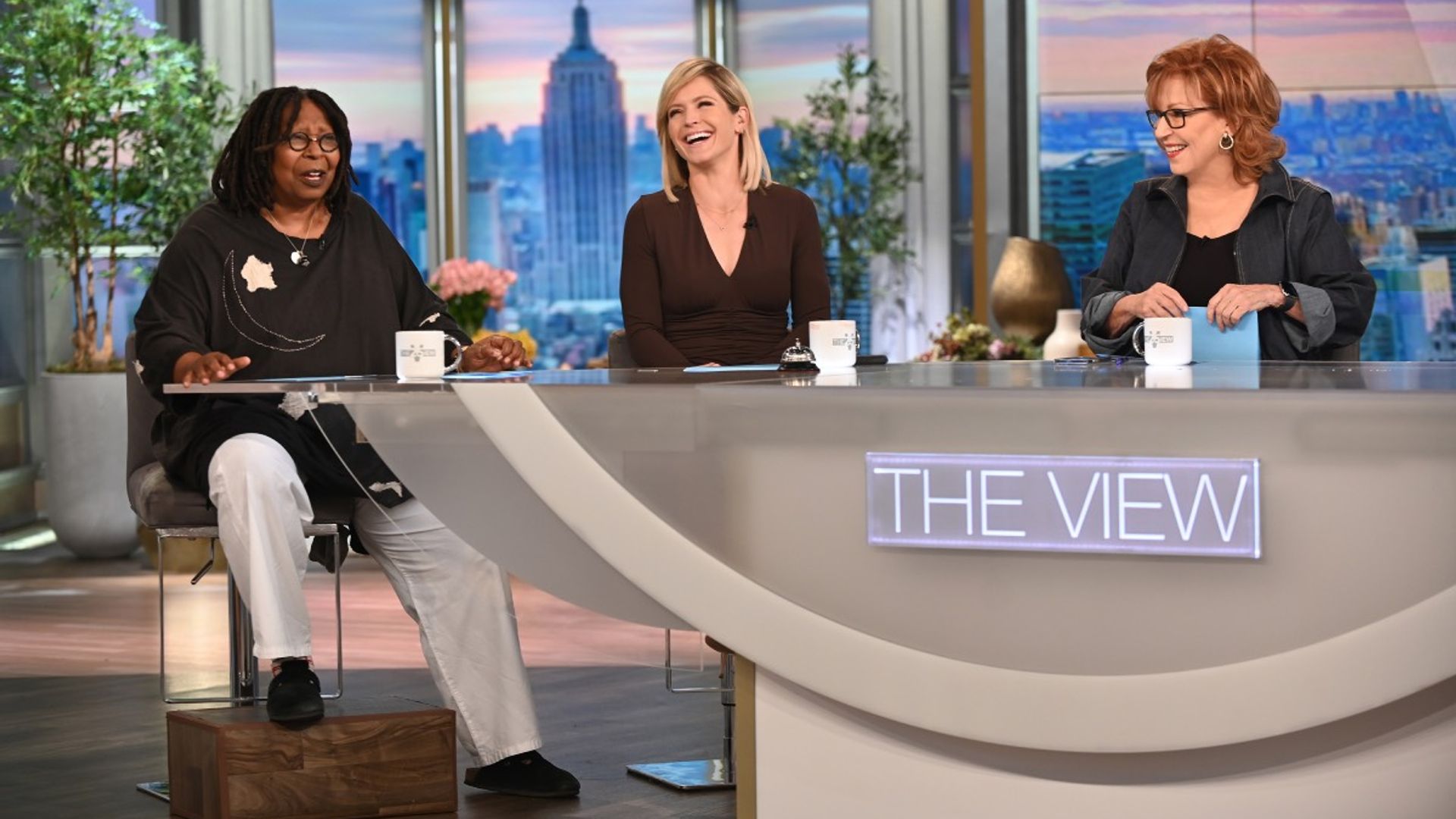 The View announce major news about the panel amid Whoopi Goldberg ...