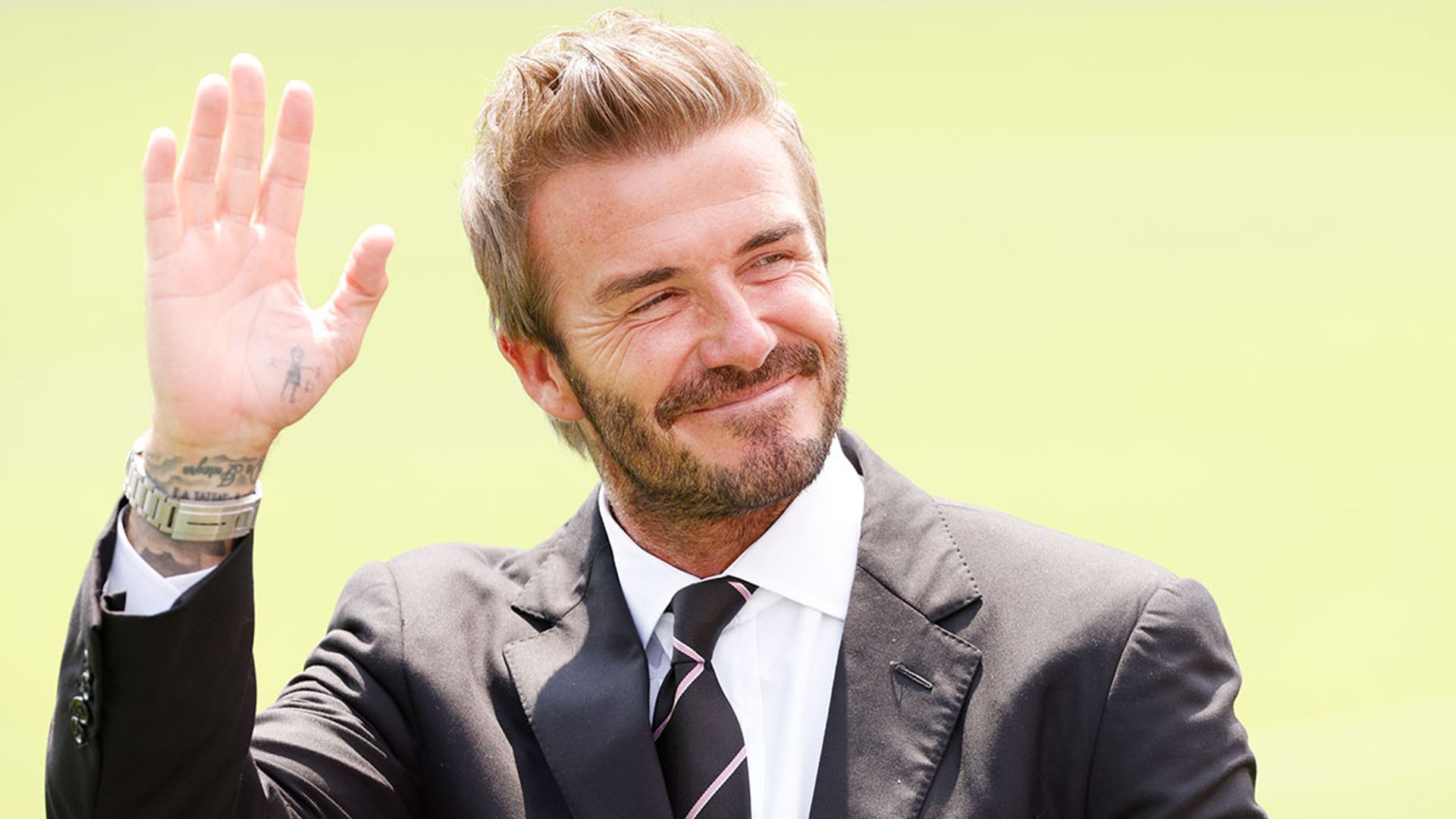 David Beckham pays tribute to the Queen with touching post | HELLO!