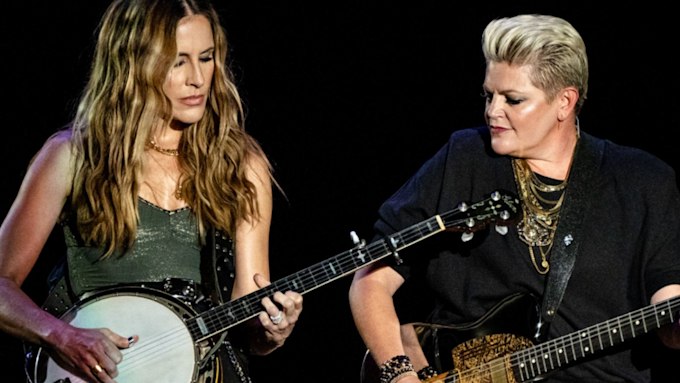 Country music fans devastated following major The Chicks update after ...