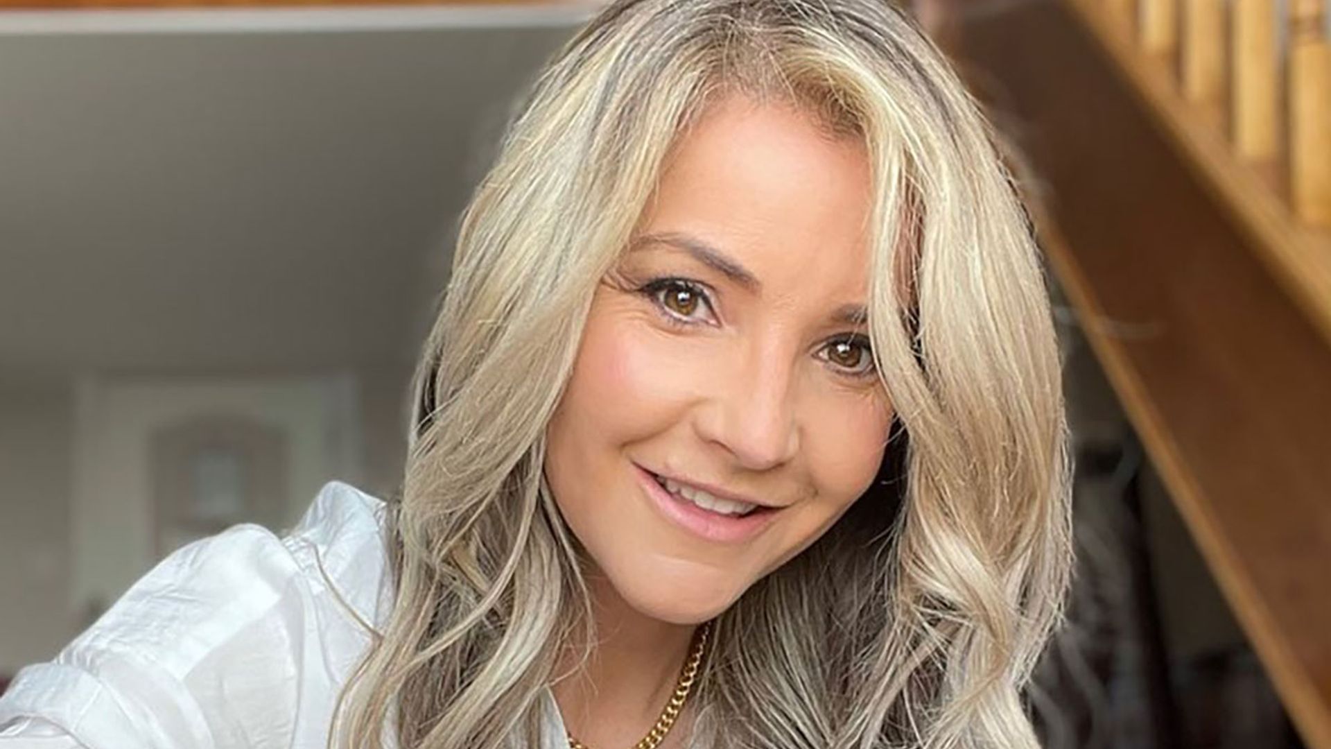 Helen Skelton commands attention in stunning playsuit that shows off ...