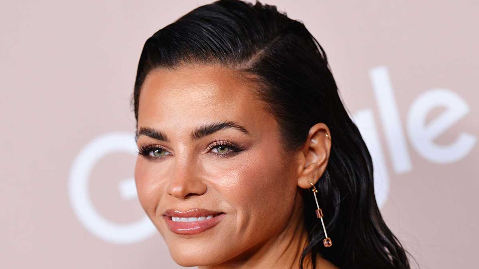 The Rookie's Jenna Dewan sets pulses racing in slinky chocolate gown at ...