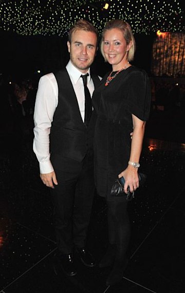 Gary Barlow shows off toned torso during new health update | HELLO!