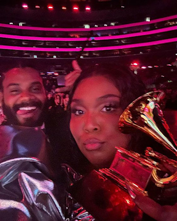 Who is Lizzo's boyfriend Myke Wright? Explore their relationship ...