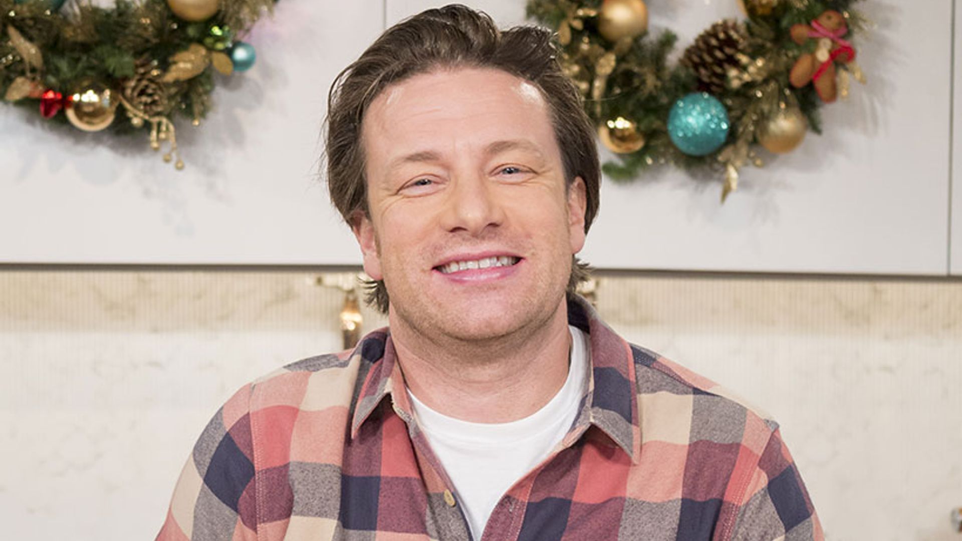 Jamie Oliver's Christmas Countdown: get ahead with a delicious Winter ...