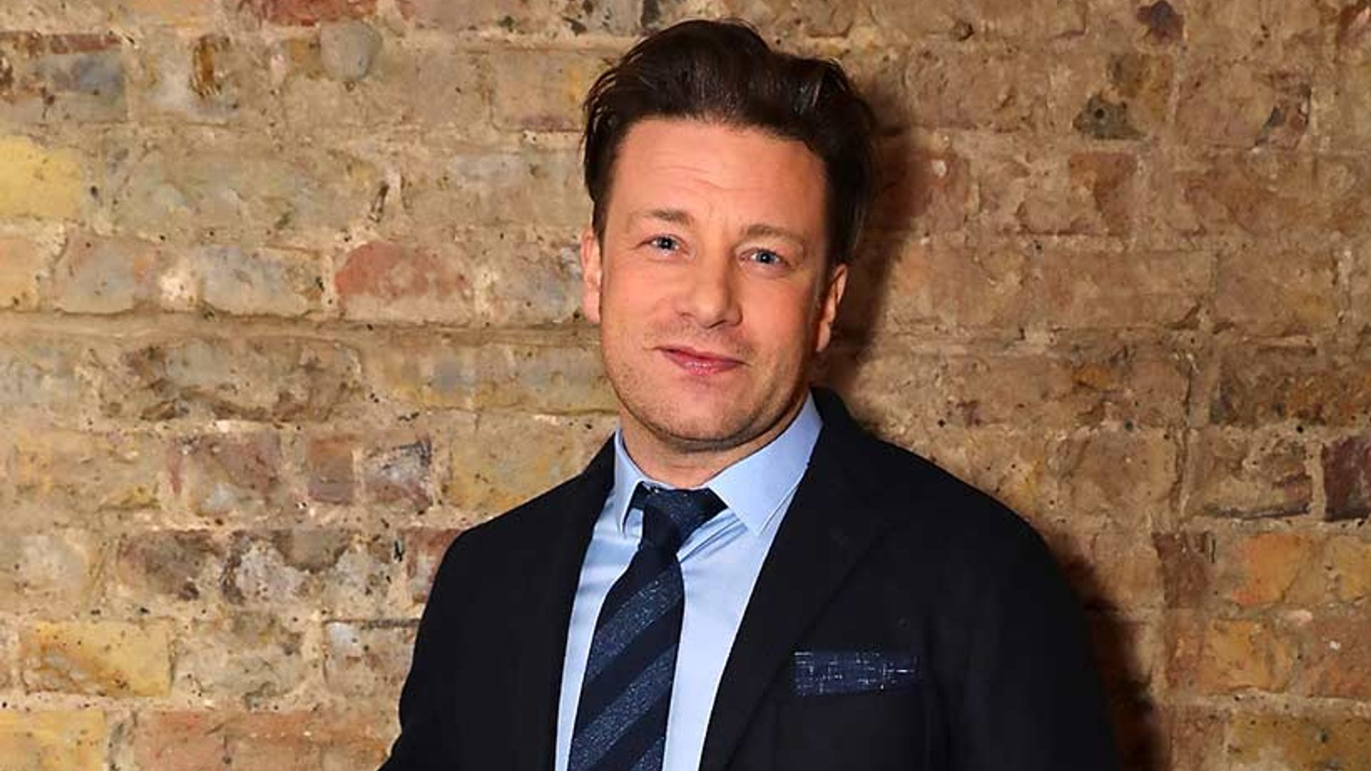 Jamie Oliver announces new cookbook – 5 Ingredients: Quick & Easy Food ...