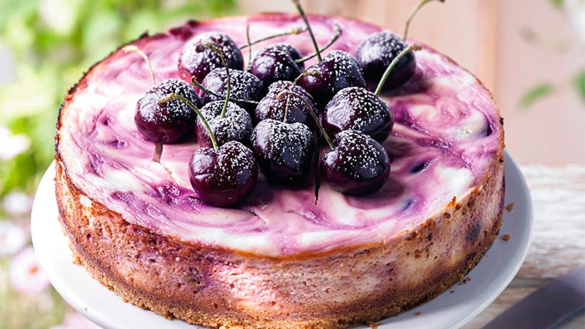 Baked cherry swirl cheesecake recipe | HELLO!