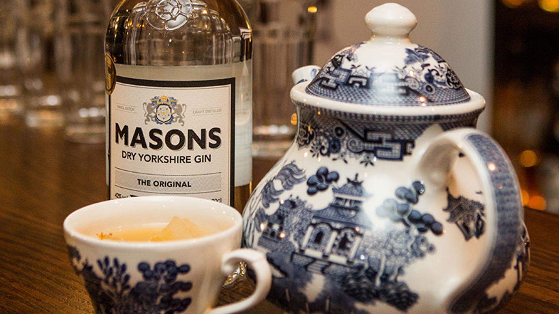 This new tea flavoured gin is just made for Queen Elizabeth | HELLO!