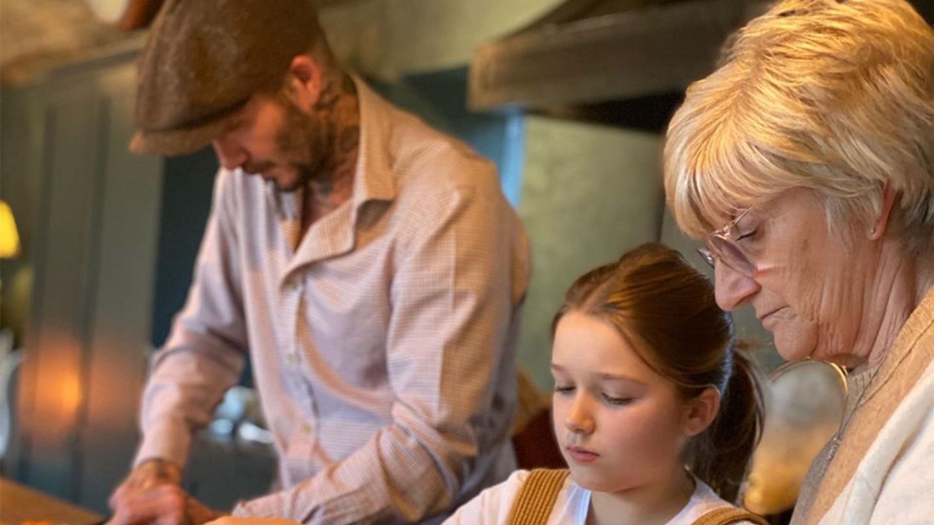 David Beckham suffers an injury in the kitchen – and Harper Beckham ...