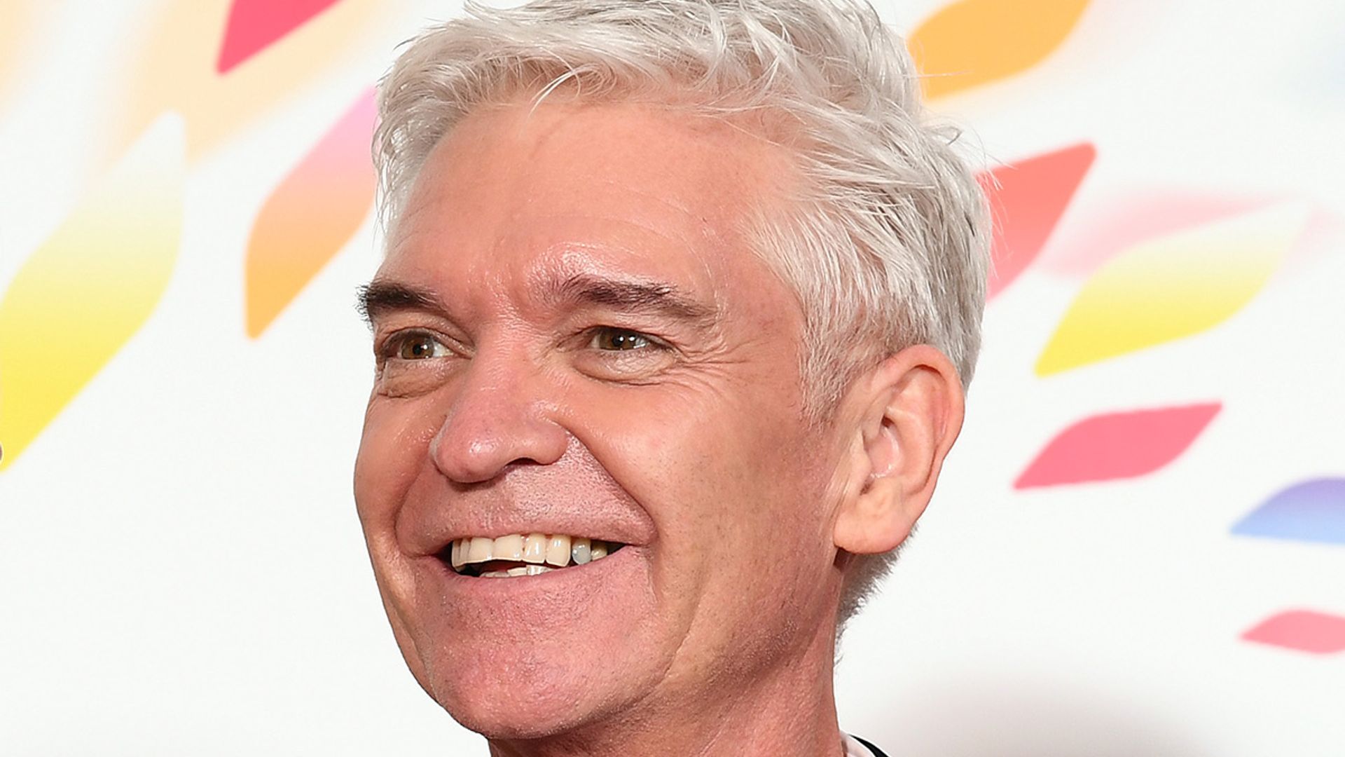 Phillip Schofield shows off swanky pizza oven at home that makes the ...