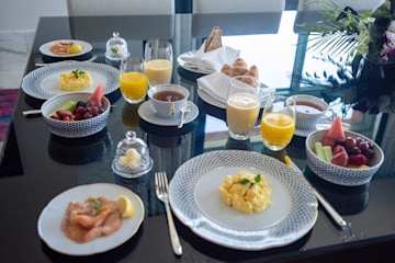 Prince William and Kate Middleton's romantic room service breakfast ...