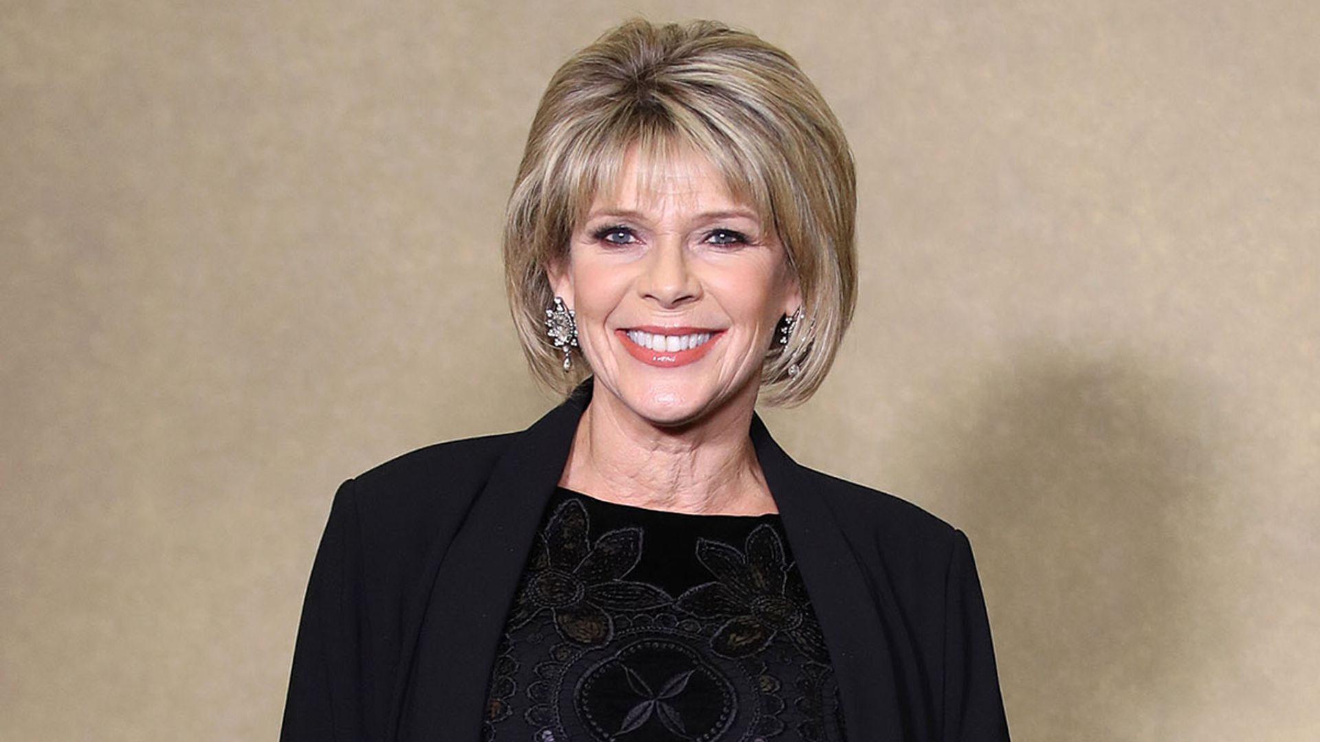Ruth Langsford’s Marks and Spencer cashmere jumper is the spring ...