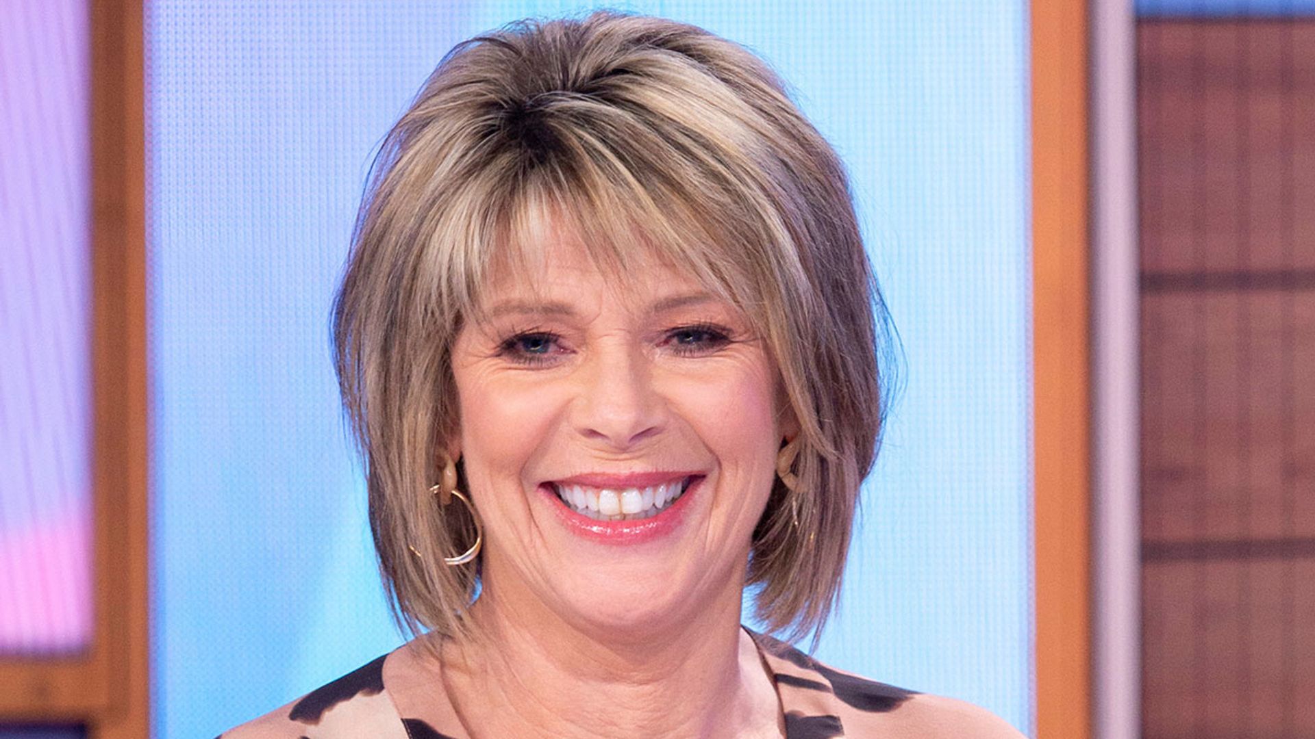 Ruth Langsford shocks in leather trousers on This Morning - & they're ...