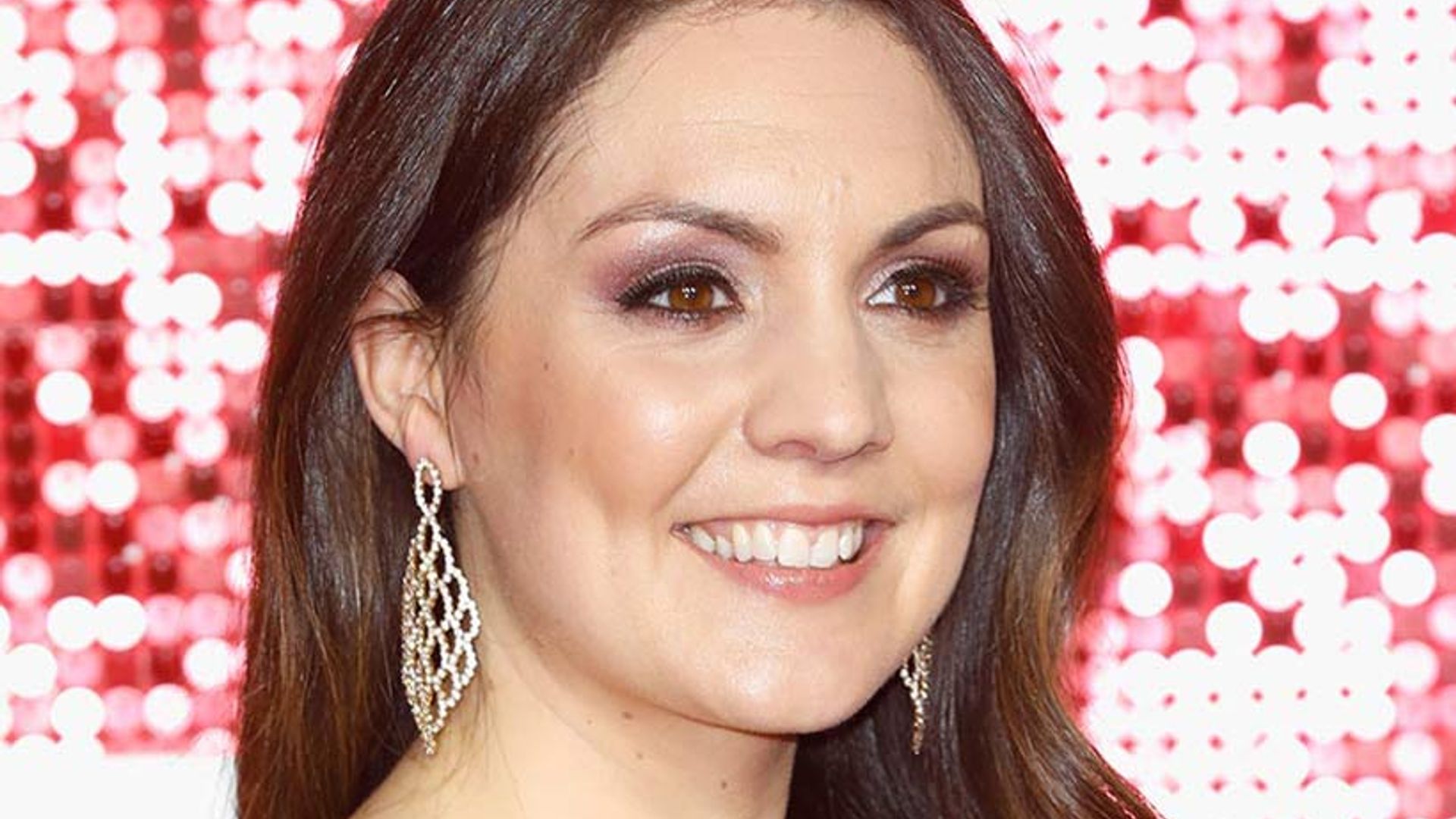 This is what Laura Tobin's Christmas jumper actually says - it's not as ...