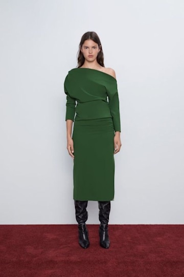 Amanda Holden returns to work at Heart Radio wearing incredible £12 ...