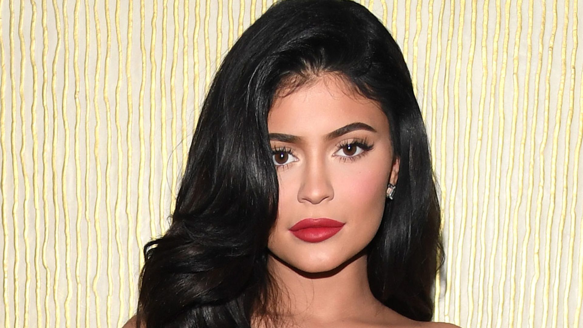 Kylie Jenner divides fans with latest outfit – see photo | HELLO!