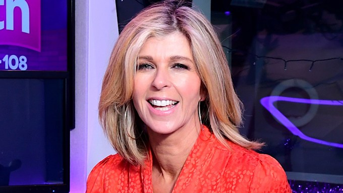Kate Garraway Wows Gmb Viewers In Silky Orange Dress Of Dreams Hello