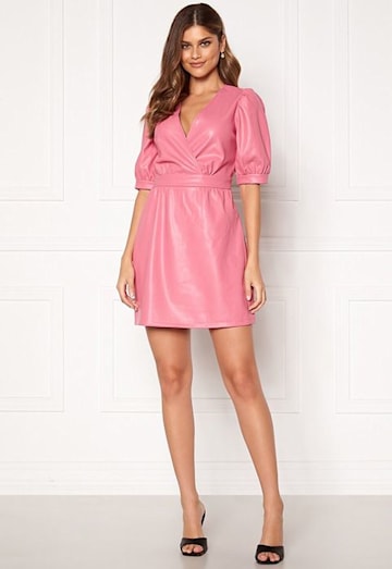 Kelly Ripa's sexy leather dress is her chicest look yet | HELLO!