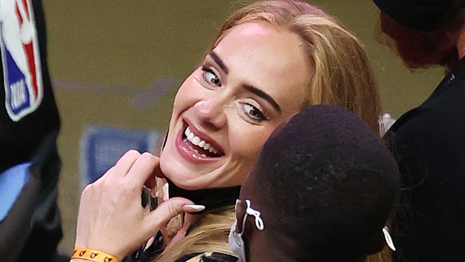 Adele astounds onlookers in head-to-toe leather outfit with boyfriend ...