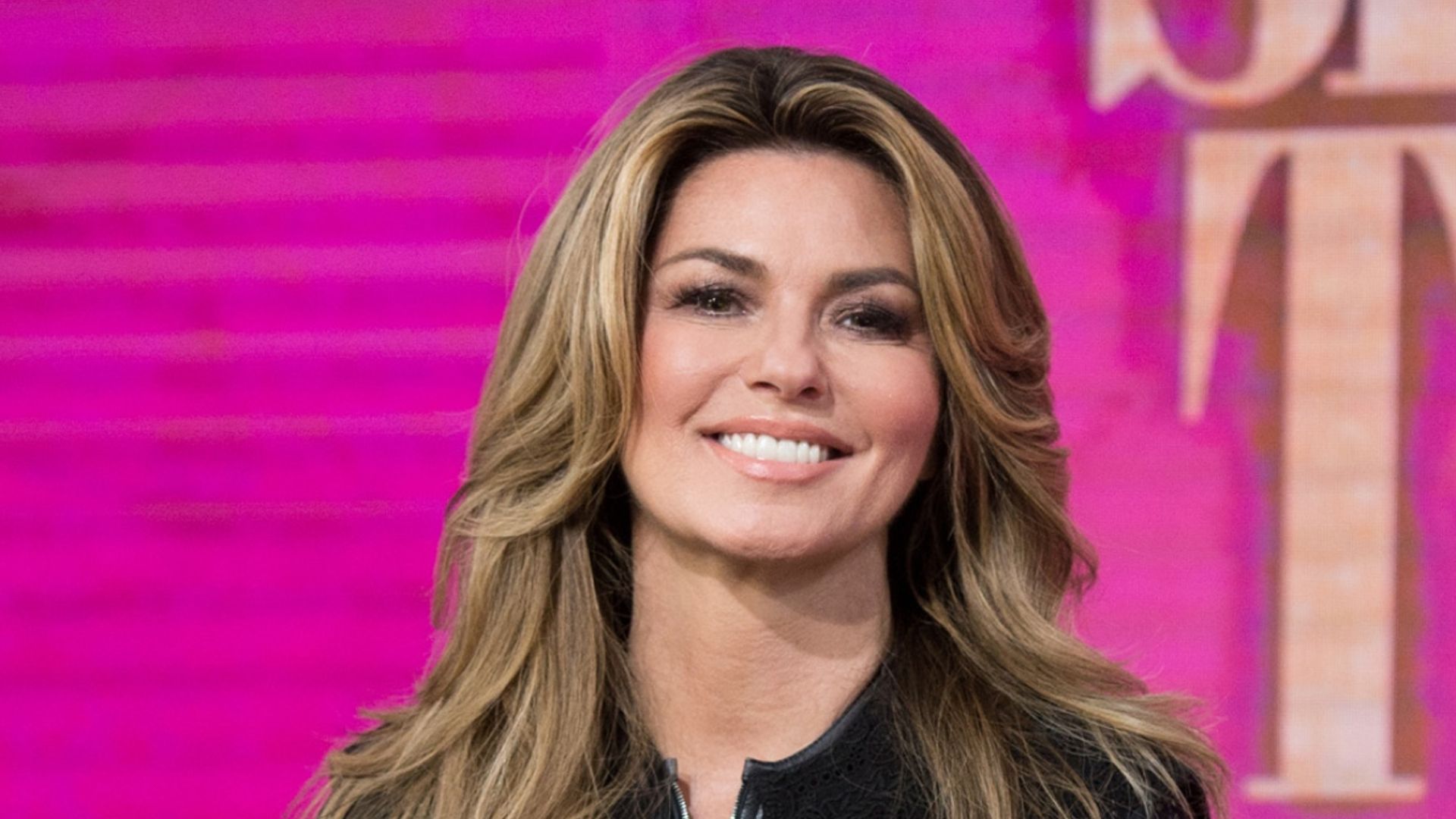 Shania Twain stuns in chic fur look as she has 'life dream realized ...