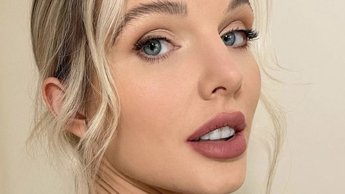 Helen Flanagan's foxy date night dress has to be seen to be believed ...