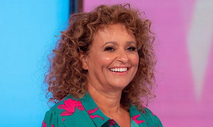 Nadia Sawalha looks incredible in sensational beach outfit | 15 Min...