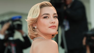 Florence Pugh causes a stir in figure-hugging mini dress ahead of Don't ...