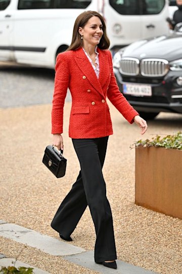 Casual Kate Middleton stuns in figure-flattering trousers for surprise ...