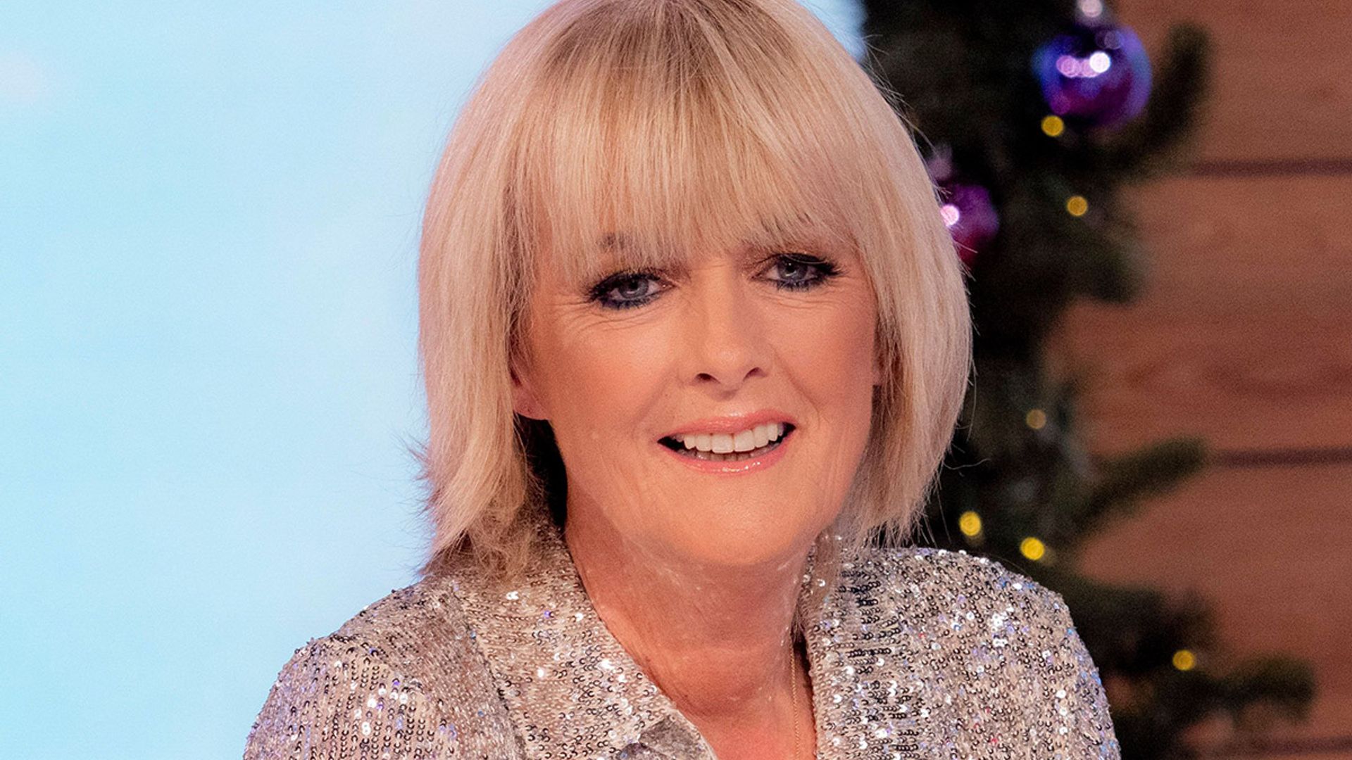 Loose Women's Jane Moore surprises in unique figure-flattering bodycon ...