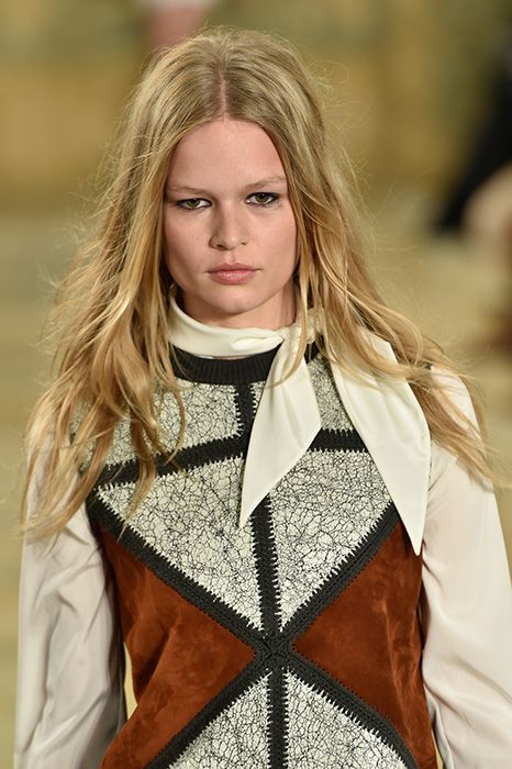 Meet Anna Ewers: the girl who beat Kendall and Gigi to model of year ...