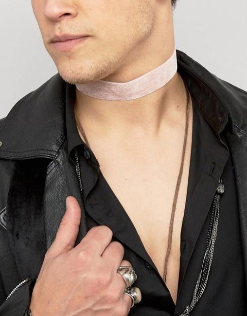 ASOS is now selling chokers for men | HELLO!