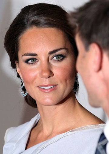 Kate Middleton's jewellery collection: Her gorgeous diamonds, necklaces ...