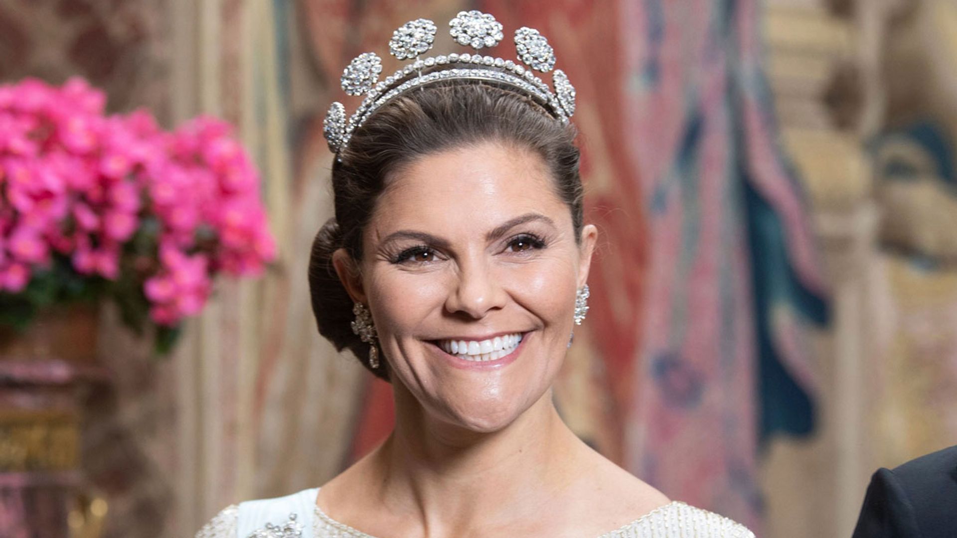 Crown Princess Victoria looked regal rocking a diamond tiara at ...