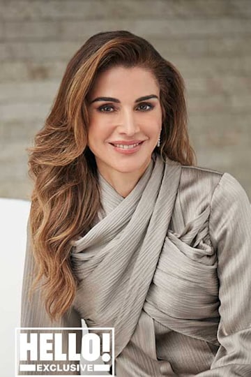 Queen Rania stuns in white gown as she releases new official portraits ...