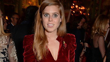 Princess Beatrice spotted carrying ULTRA-exclusive handbag during new ...