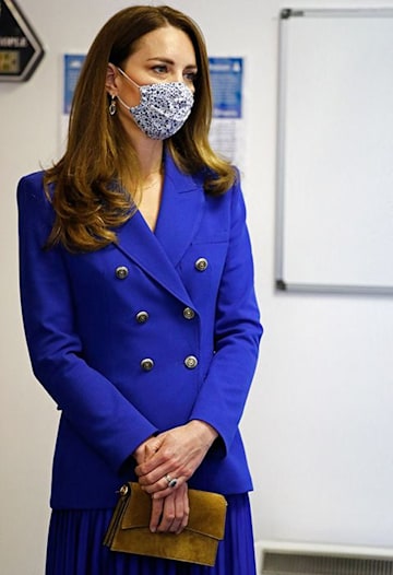 Kate Middleton & Lady Louise Windsor cant stop wearing Zara blazers ...