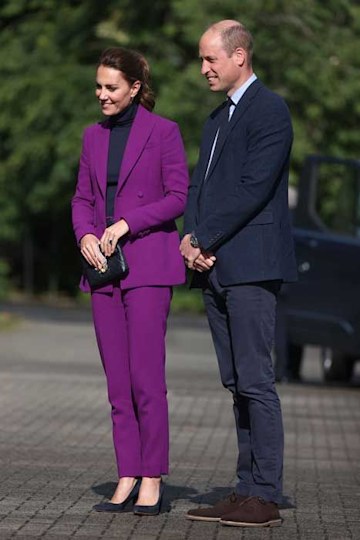 Kate Middleton wears bold and beautiful purple suit in Northern Ireland ...
