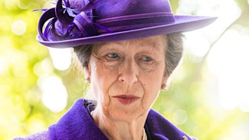 Princess Anne looks so chic in the brightest look for special ...
