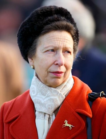 Princess Anne rocks knee-high boots and edgy jacket for latest outing ...