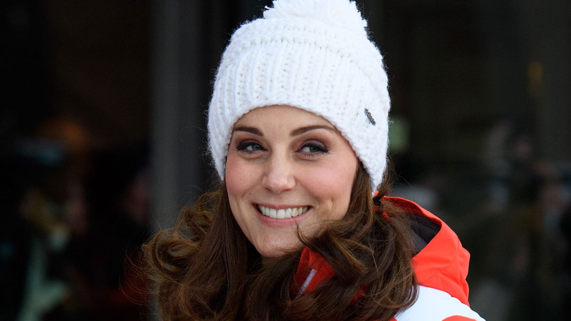 Kate Middleton looks like a snow bunny in the chicest skiwear | HELLO!
