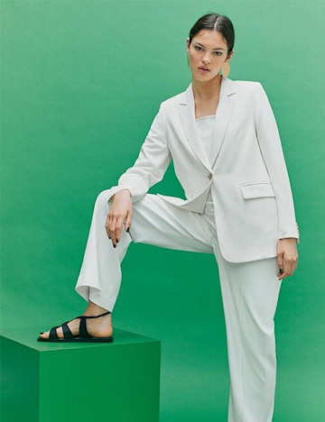 Steal Meghan Markle’s style with a white blazer – 5 new-in styles | HELLO!