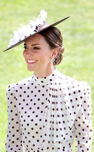 Royal ladies in polka dots! Kate Middleton, Princess Diana and more in ...