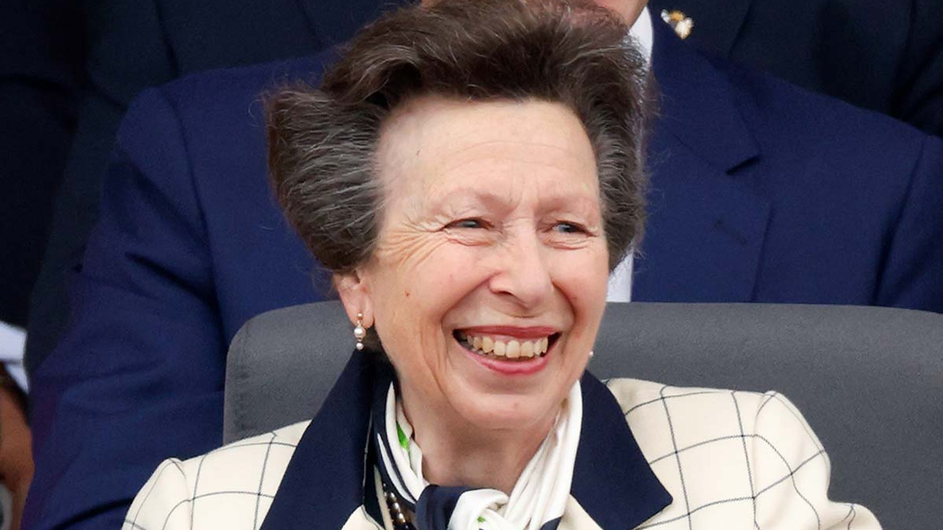 Princess Anne surprises in seriously elegant cream jacket and striking ...