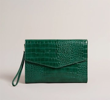 Princess Beatrice looks beautiful for first outing since the Queen's ...