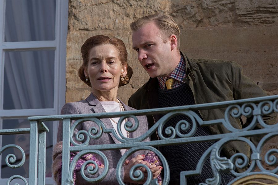 Sam Phillips, star of The Syndicate season three, speaks to HELLO ...