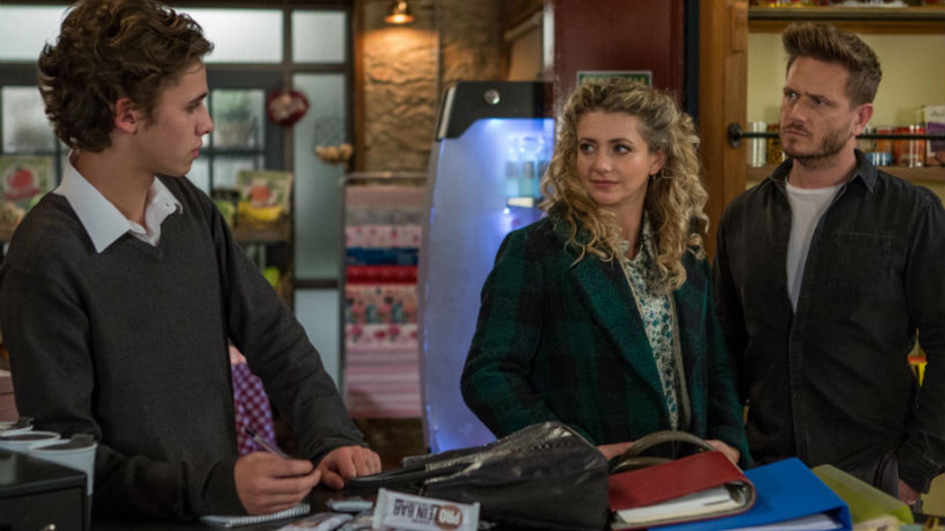 Emmerdale spoilers: David Metcalfe confronts Maya Stepney about her ...