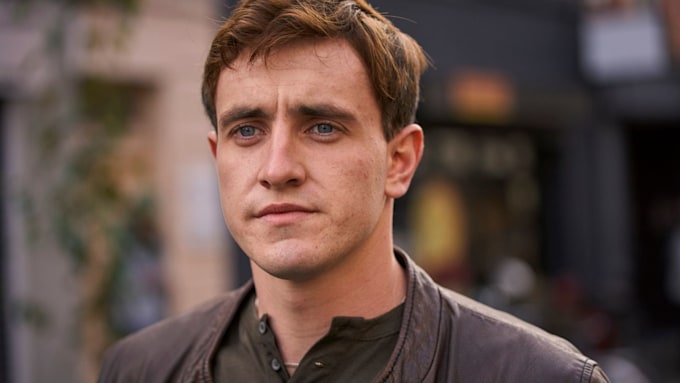 Normal People star Paul Mescal reveals what happened to Connell's chain ...