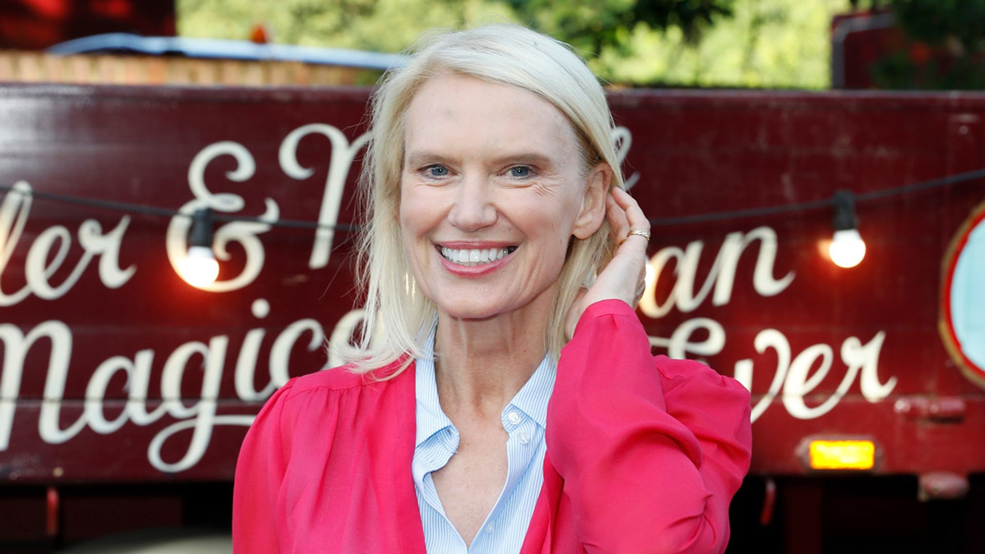 Does Anneka Rice have a husband? Find out everything you need to know ...