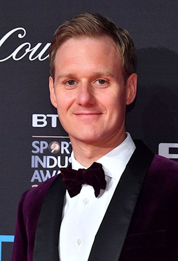 Dan Walker fights back tears during emotional Football Focus exit | HELLO!